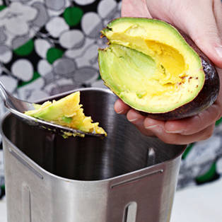 How to Make an Avocado Shake | Yummy.ph