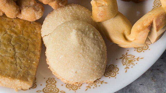 How Well Do You Know Your Pinoy Biscuits?