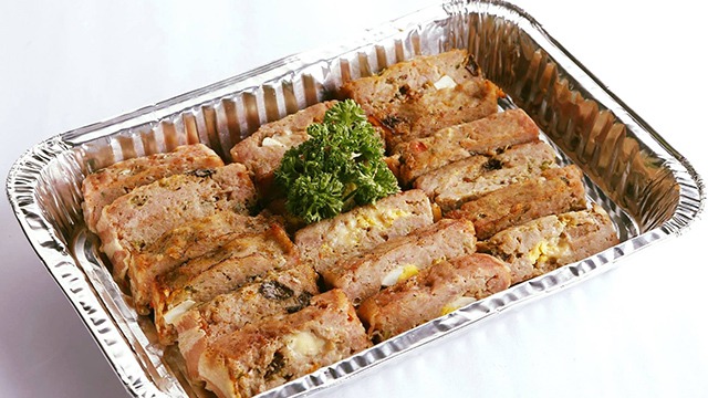 Christmas Potluck Trays | Yummy.ph