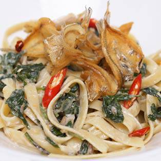 "boneless dilis" - Yummy.ph