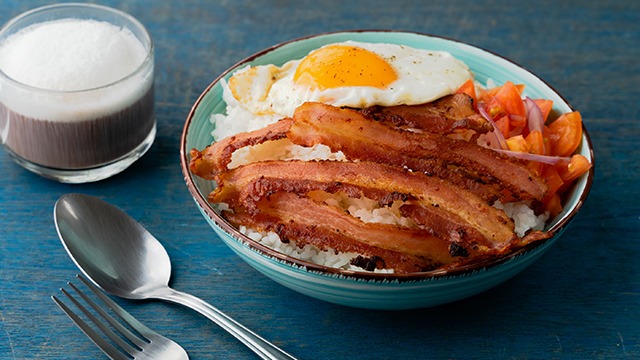 You Have To Try Pampanga’s Best Crispy Bacon For Breakfast!