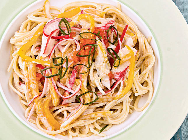 Mango Strips And Crabsticks Pasta
