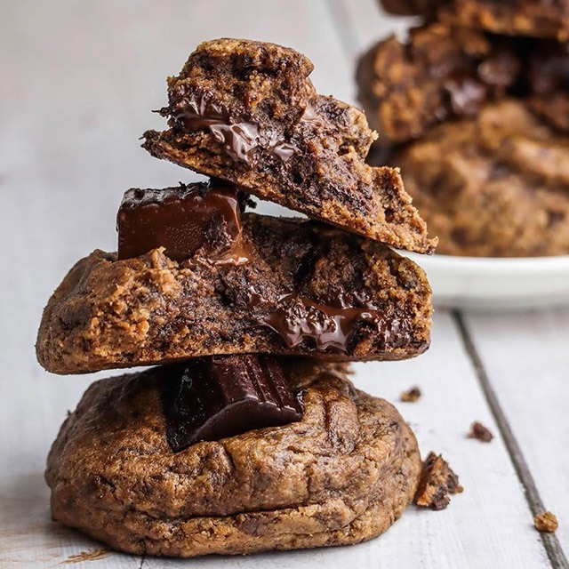 Where To Find The Chunkiest Chocolate Chip Cookies In Manila