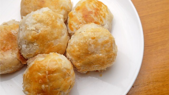 This Panaderia’s Crinkles + Doughnuts Will Make Your Inner Child Smile