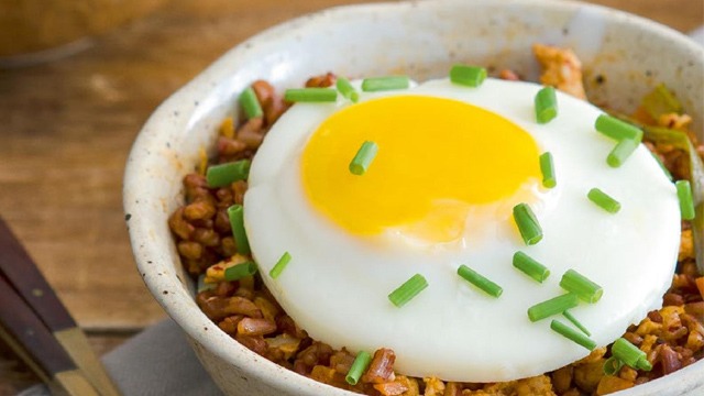 Kimchi Red Rice Bowl Recipe | Yummy.ph