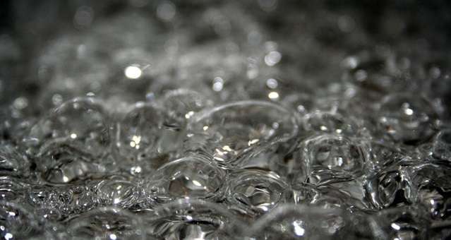 This Is The Difference Between Simmering And Poaching