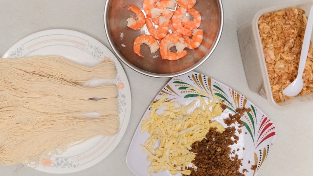 This Chinese Mommy Always Cooks Up A Feast For Chinese New Year