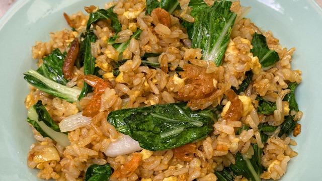 Pechay And Hibe Fried Rice Recipe