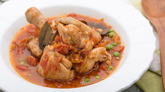Sarciadong Manok Recipe | Yummy.ph