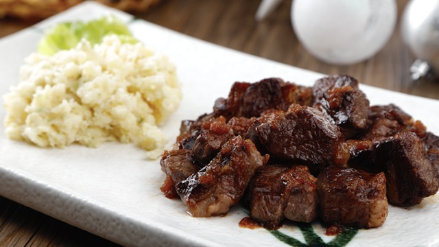 You Can Still Indulge in Crab Tempura and Wagyu At This Japanese Resto