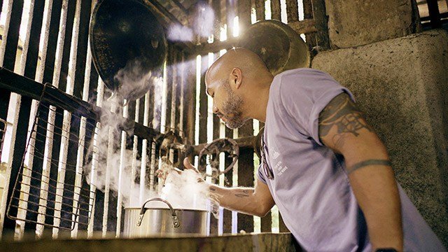 Chef JP Anglo Shows Off the Best Beach Food Scenes in the Philippines