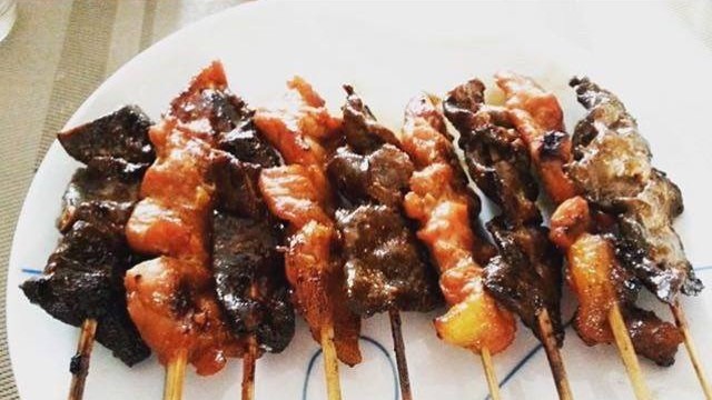 Pork and Liver Barbecue on Stick | Yummy.ph