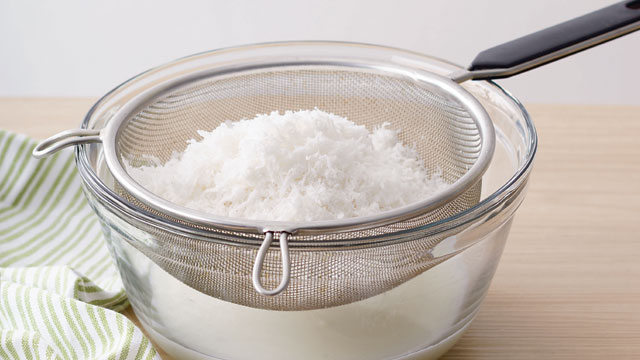 How to Make Coconut Milk at Home