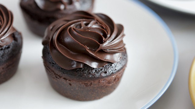 You Can Make These Desserts Using Cocoa Powder