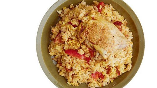Slow-Cooker Paella Recipe | Yummy.ph