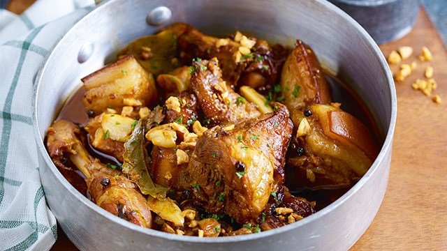 Adobo sa Atsuete Recipe | Yummy.ph