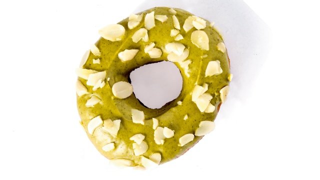 Matcha-White Chocolate Doughnuts Recipe