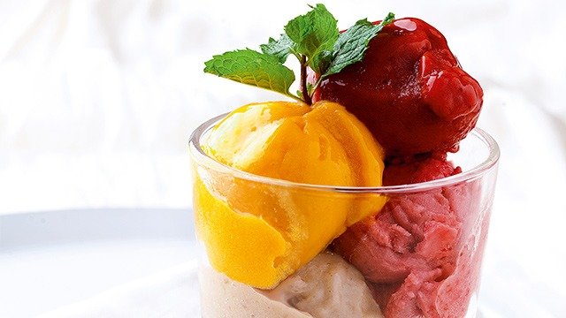 How to Make Strawberry Banana Nice Cream
