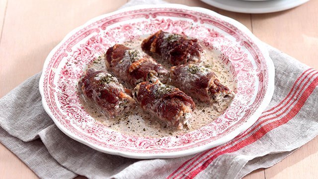 Beef Rolls in Creamy Sauce Recipe