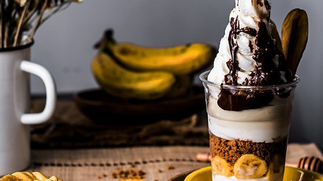 We Have A Guide To The Secret Menu of BLK 513 Frozen Yogurt!