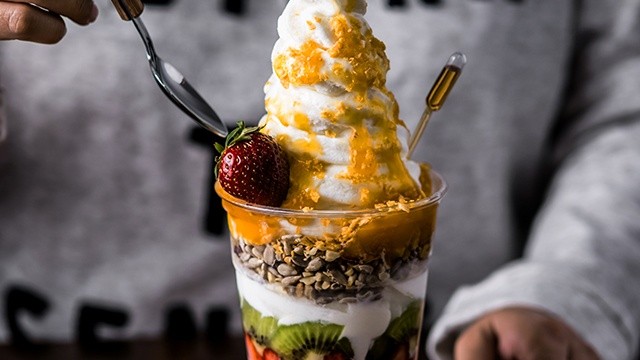 We Have A Guide To The Secret Menu of BLK 513 Frozen Yogurt!