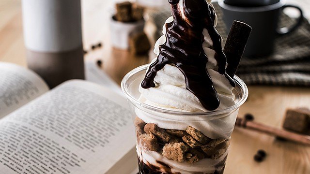 We Have A Guide To The Secret Menu of BLK 513 Frozen Yogurt!