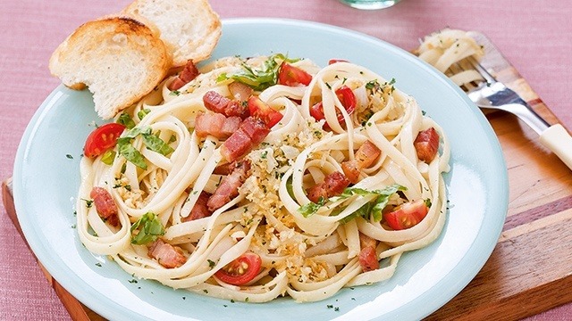 Bacon, Lettuce, and Tomato Pasta Recipe