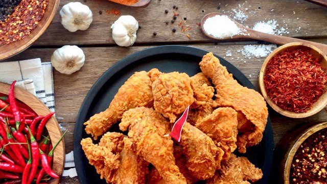 mcdo fried chicken – Yummy.ph