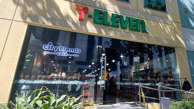 7-Eleven Opens City Blends Cafe In BGC And Ortigas