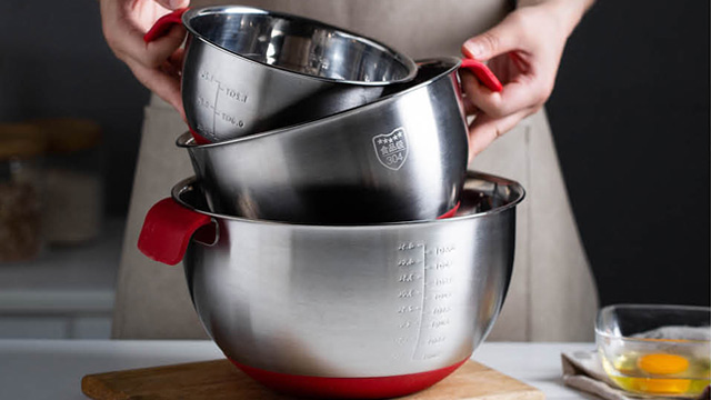 Here Are All The Cooking Tools A Beginner Cook Should Have