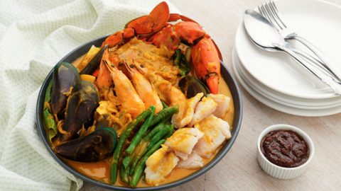 Seafood Kare-Kare Recipe | Yummy.ph
