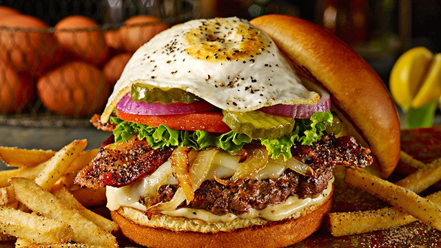 You Still Have Time to Score This Huge Burger Discount