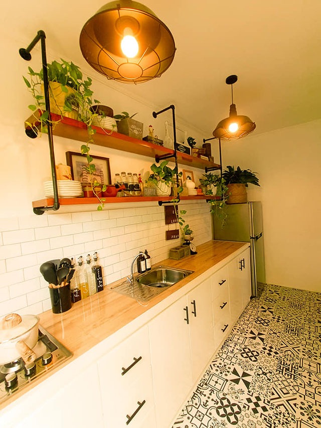 Wow, This Mommy Was Able To Achieve Her Dream Tiny Kitchen!