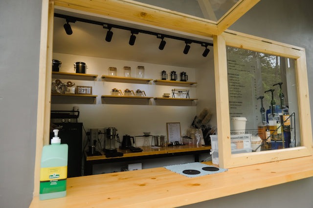 Muni Coffee: A Minimalistic Café In Laguna