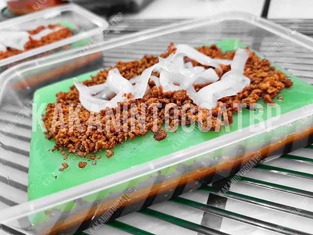 This Local Store Delivers Kakanin And Other Pinoy Snacks