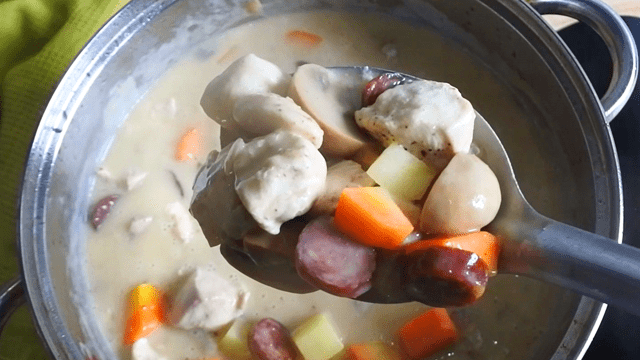 WATCH: How To Make Easy Chicken Pastel