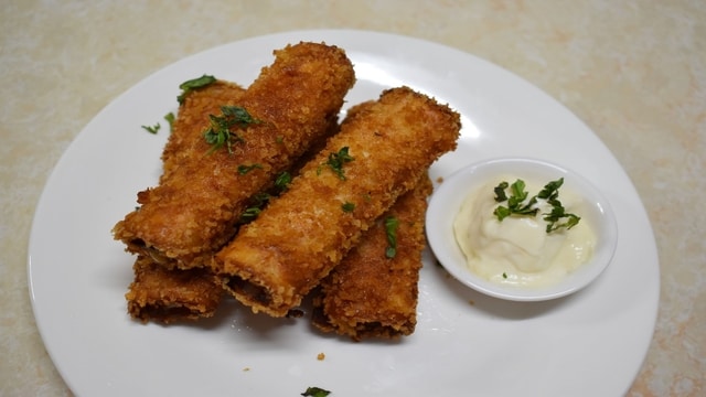 Ham And Cheese Breadrolls Recipe