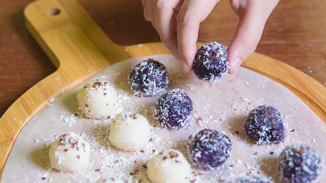 Americia's Now Offers Ube Cheese Palitaw Balls