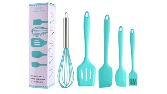 These Are The Best Silicone Tools For Baking Under P100