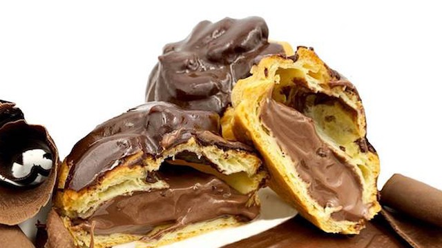 Where To Get Baguio's Victoria Bakery Cream Puffs In Manila