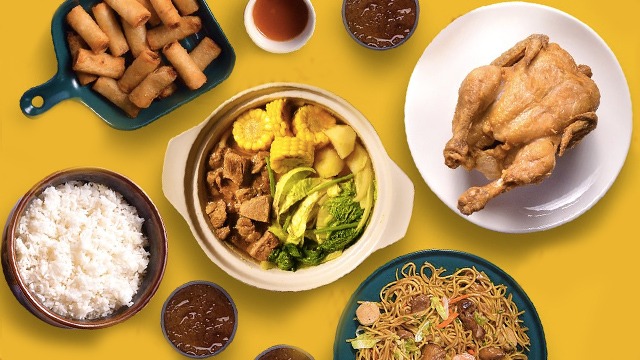 "99 peso sulit chicken" - Yummy.ph