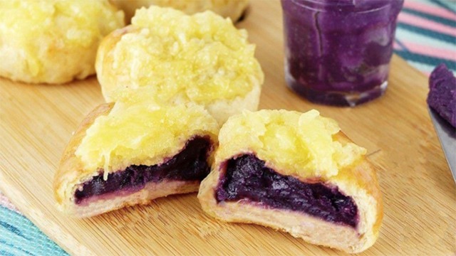 Auntie Anne's Ube Cheese Bites Are Back