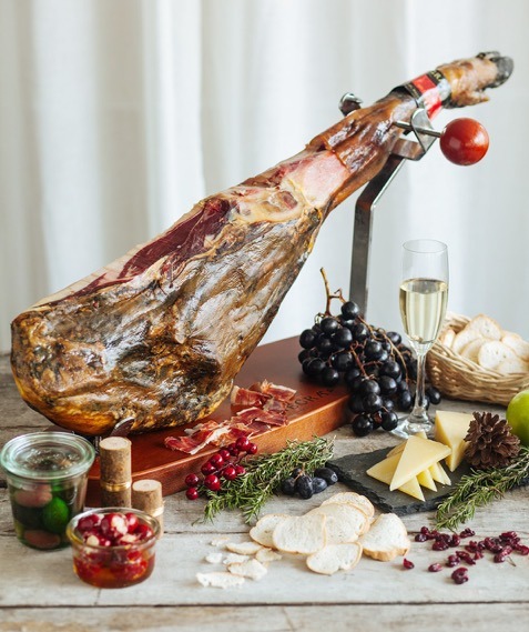 A Traditional Christmas Feast Made Easy