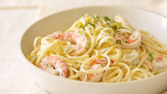 3 Pancit Recipes You Can Cook for Noche Buena