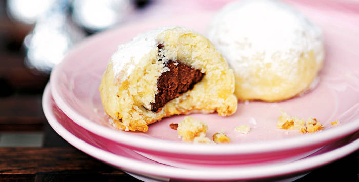 Snacking Made Special: 6 Ways to Eat Cookies