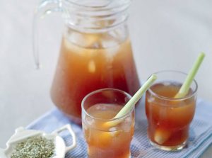 Banaba-Lemongrass Iced Tea | Yummy.ph