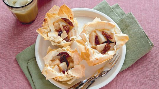 Pear and Figs in Phyllo Cups | Yummy.ph