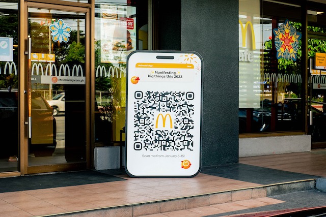 Start The New Year With Surprises When You Scan These Giant QR Codes ...