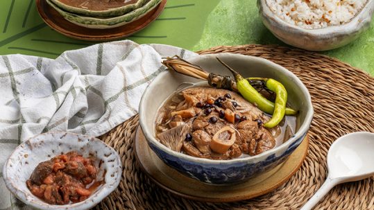 KBL (Kadyos, Baboy, at Langka) Recipe